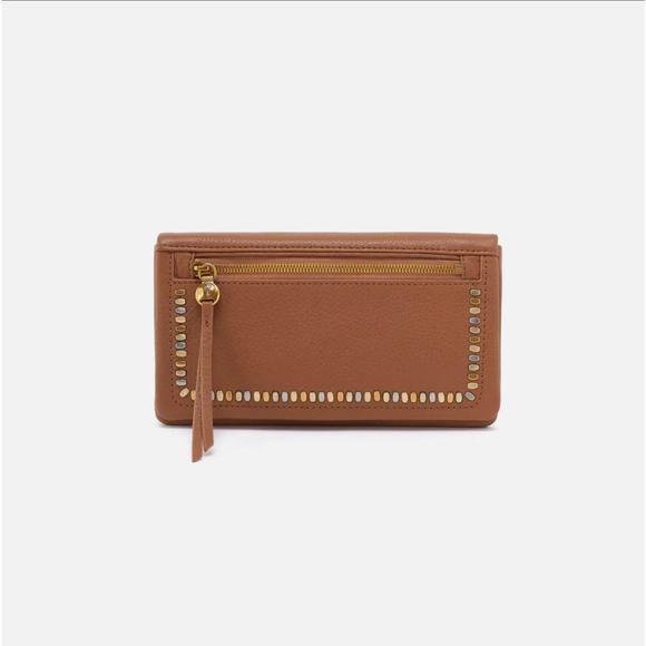 HOBO | Bags | New Hobo Lumen Continental Wallet In Pebbled Leather In ...